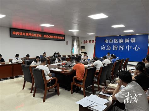 组团出击！麻岗镇网格服务团队常态化下沉一线为民解忧群众接访村民