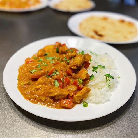 Homemade Indian Style Chicken Curry With Naan Rfood