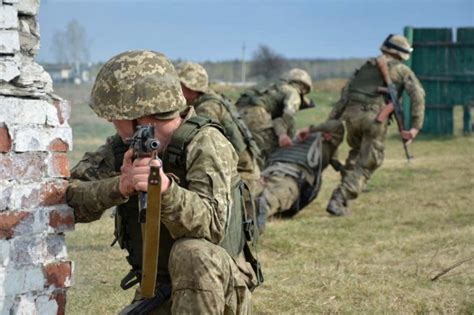 Тактична медицина ЗСУ перша допомога на полі бою Chas News