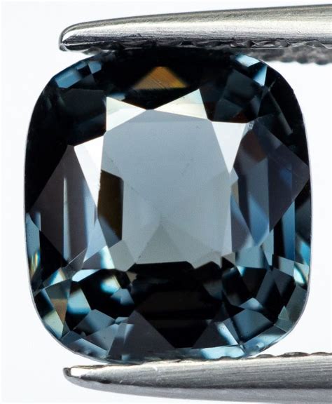 No Reserve Price Spinel 164 Ct Antwerp Laboratory For Gemstone