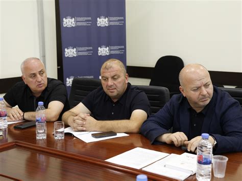 დიმიტრი ხუნდაძე დიმიტრი ხუნდაძე Dimitri Khundadze