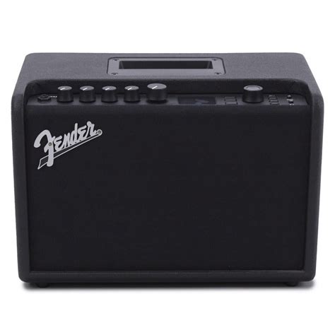 Fender Mustang Lt25 Kombo Gear4music