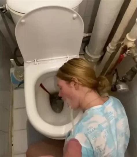 Whats The Name Of This Amateur Blonde Teen Doing A Blowjob And Being Facialized Hardy Alice