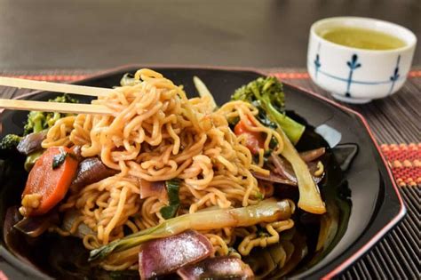 Chow Fun Vs Mei Fun Whats The Difference Substitute Cooking