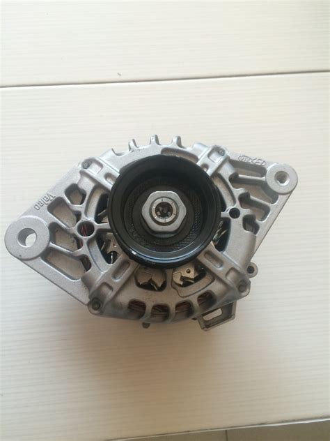 Alternador Hyundai Y Kia 37300-2b510 | Meses sin intereses