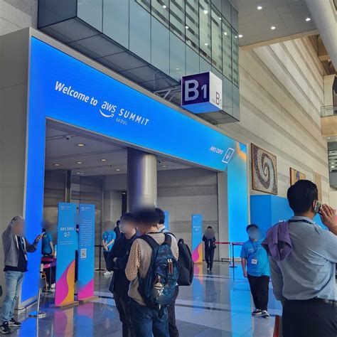 Linkedin 김지이 페이지 토스증권 Aws Summit Seoul 코엑스 커피챗 신청받아요