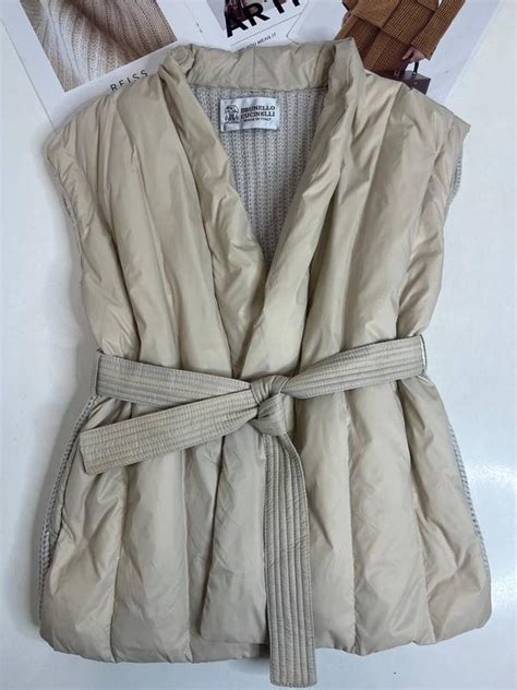 Жилетка — ціна 6000 грн у каталозі Жилетки Купити жіночі речі за доступною ціною на Шафі