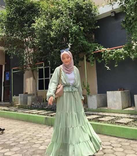 Baju Hijau Muda Cocok Dengan Jilbab Warna Apa Saja Gramedia