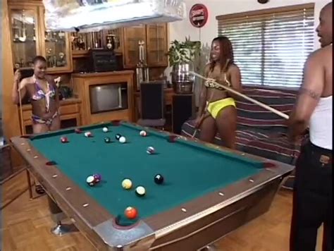 뜨거운 애인과 섹스하는 섹시한 나체 여성 수루방 Cnn Amador