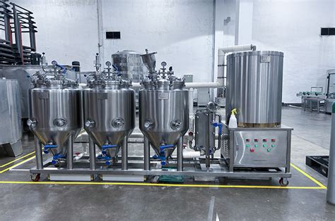 精酿啤酒设备 小型自酿啤酒机厂家批发价格 德澳啤酒设备