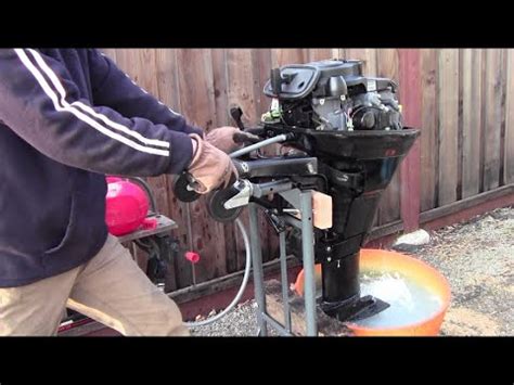 Mercury 15 HP Outboard 4-Stroke Wont Idle - YouTube