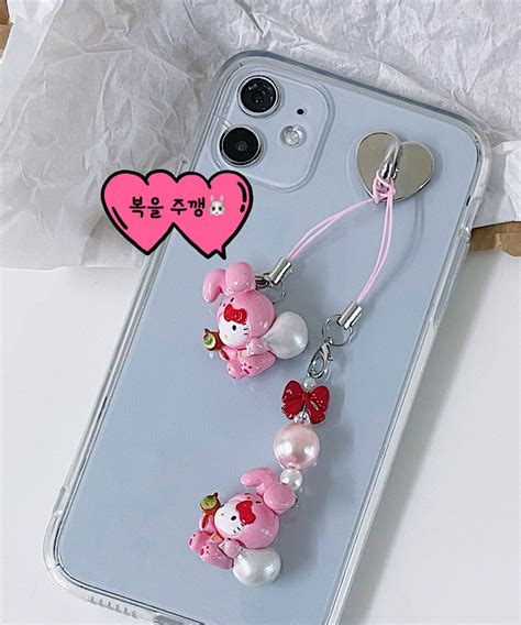 복주머니토끼키티 키티키링 핸드폰줄 핸드폰고리 비즈스트랩 비즈키링 다이어리 에어팟 Z플립 키링 에이블리