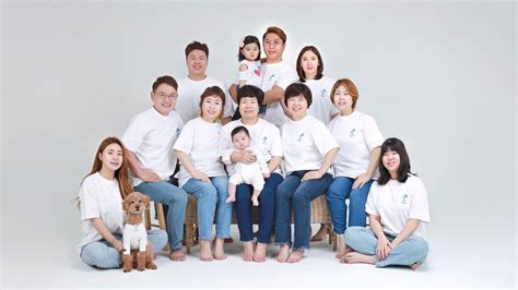 가족사진 캐주얼 허그프레임