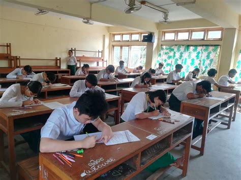 ကျောက်တန်းမြို့နယ်တွင် အလယ်တန်းနှင့် အထက်တန်းအဆင့် ကျောင်းတွင်းစစ်စာမေးပွဲများဖြေဆို