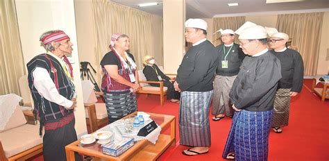 နိုင်ငံတော်စီမံအုပ်ချုပ်ရေးကောင်စီအဖွဲ့ဝင် ဒုတိယဝန်ကြီးချုပ်နှင့် ပြည်ထောင်စုဝန်ကြီး ဗိုလ်ချုပ်က