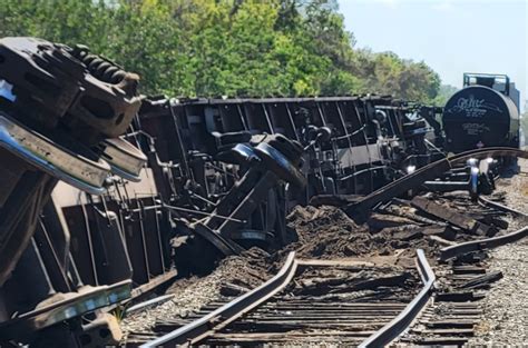 EEUU Tren Descarrila En El Estado De Florida PortalPortuario