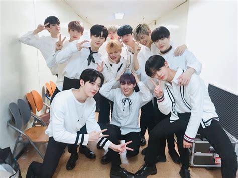 워너원 영원히 BAND