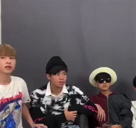 on Twitter RT aaorlorr ดกรอบกฮา5555555555555 อองรกบกรบ