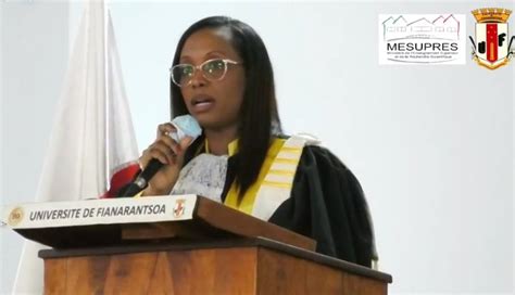 RENTRÉE UNIVERSITAIRE La ministre de lEnseignement supérieur et de