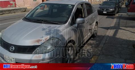 Hoy Tamaulipas Intento Ganarle Al Rojo Del Semaforo Y Choco En Nuevo