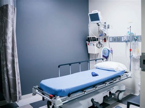 A Woman Fatally Shot Her Terminally Ill Husband At A Florida Hospital