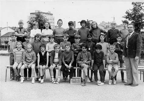 Photo De Classe Cm1 19701971 De 1970 Ecole Louis Pasteur Copains D