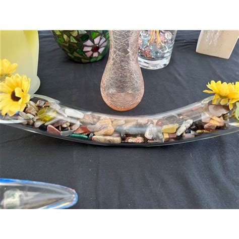 Assorted Vases And Sardinia Crystal Bowl Sunrise Estate Services Ltd