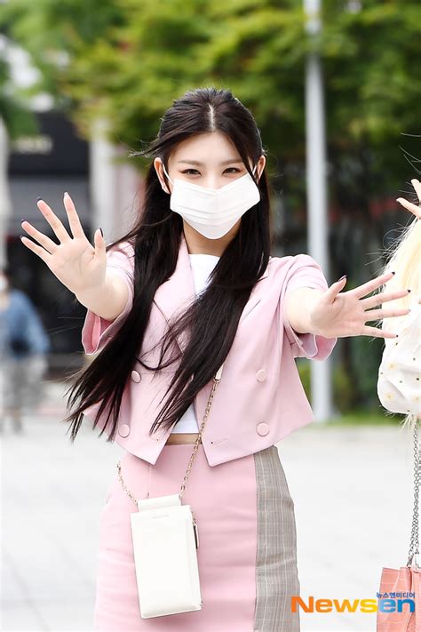 에버글로우 이런 ‘오랜만이에요~ 포토엔hd 손에 잡히는 뉴스 눈에 보이는 뉴스 뉴스엔