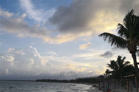 Clima en Cancún y Quintana Roo hoy Jueves parcialmente nublado