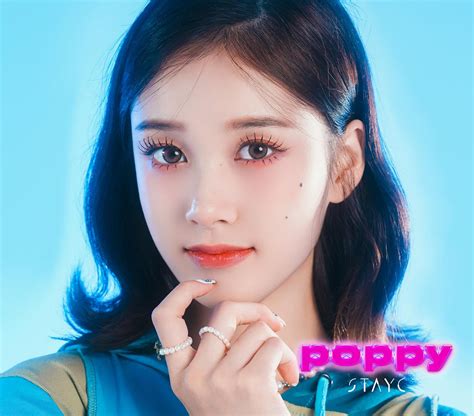 Stayc Japan Debut Single Poppy Asap Japanese Ver Album Covers