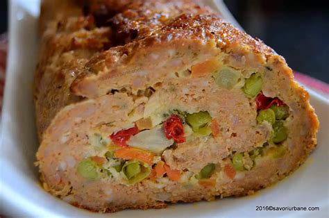 Rulada De Carne Tocata Cu Legume Si Cascaval Savori Urbane