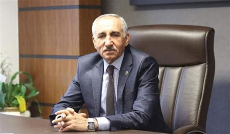 Enkaz altında kalan AKP Milletvekili hayatını kaybetti