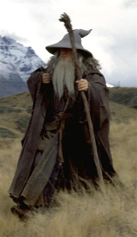 Me On My Way To Look At The Latest Album Of Lotr Set Pictures Rlotrmemes