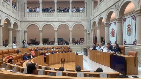 Marta Fernández Cornago es la nueva presidenta del Parlamento de La Rioja