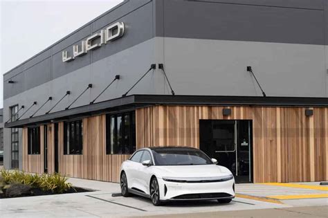Why Lucid Stock Might Crash Today