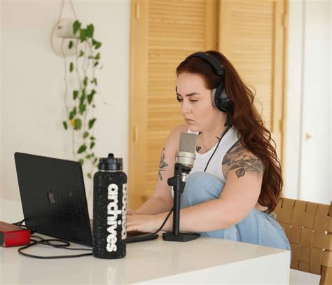 Meet Baili Canvasrebel Magazine