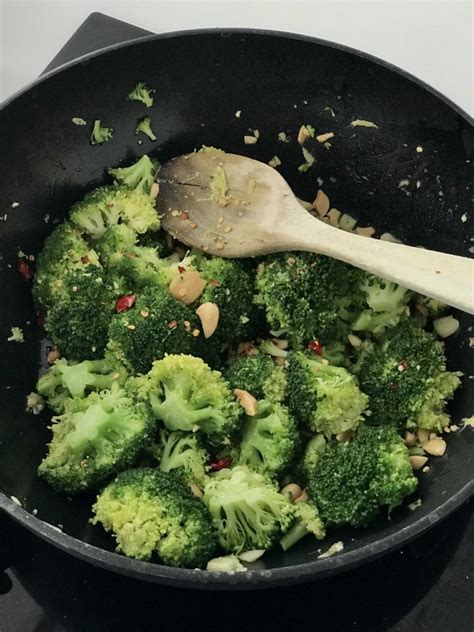 BrÓcoli Con Pasta Y Almendras La NutracÉutica
