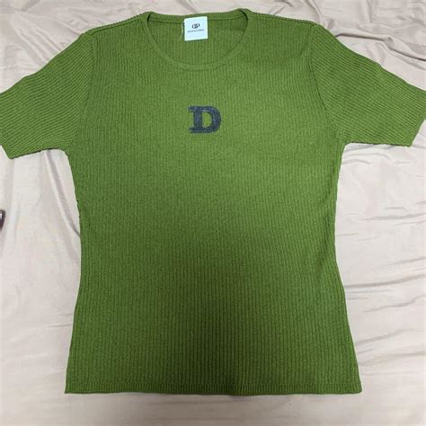 Tシャツ メルカリ