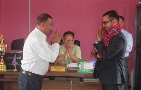 बुलिङटार गाउँपालिकामा प्रमुख प्रशासकीय अधिकृतको रुपमा पाल्नु भएका श्री