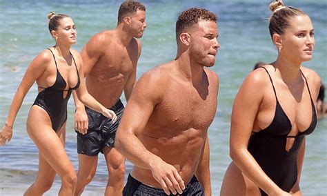 Kendall Jenners Ex Blake Griffin Hits The Beach With His Girlfriend