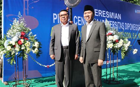 Rektor Undip Resmikan Pilar Cendekia Atas Nama Prof Dr H M Syarifuddin S H M H