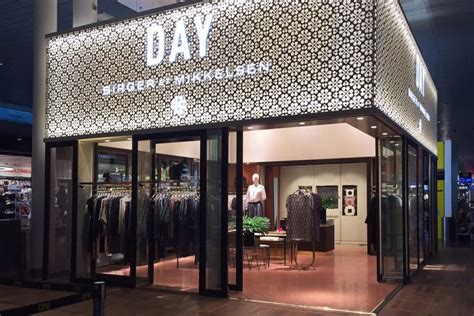 How To Design An Attractive High End Shop Front For Your
