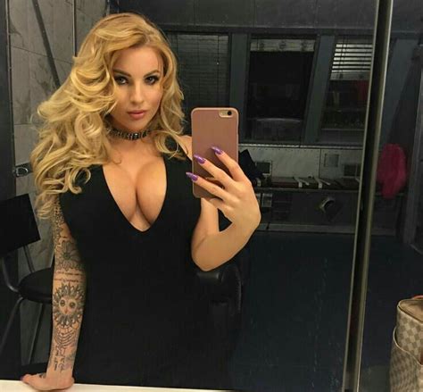 Jessica Weaver Gorgeous Celebs Celebrities Voluptuous Girl Tattoos