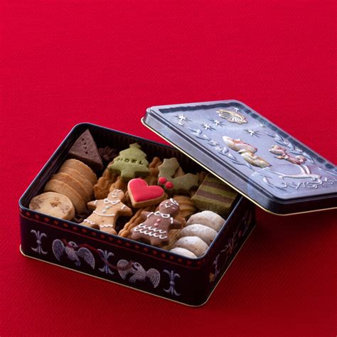 クリスマス 限定 クッキー缶 クリスマス缶 クッキー 詰め合わせ 可愛い 缶入り ギフト わらいみらい