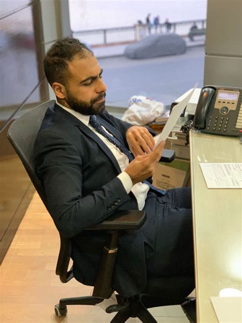 Muhammed Sherif على Linkedin ملخص سنين شغل 1 وقت الصلاه بنسيب