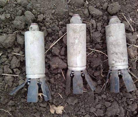 Ворог обстріляв Нікополь вранці по місту розкидані касетні боєприпаси