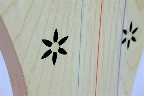 Ems Large Kinnor 10 String Lyre By Early Music Shop