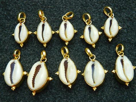 Cowries Shell Pendant Cowries Sea Shell Jewelry Prong And Bezel Set