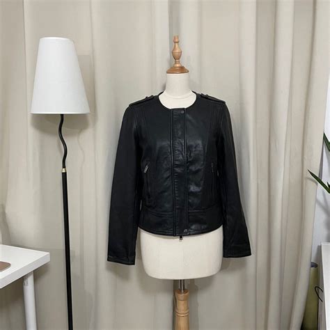 Massimo Dutti Leather Jacket Womens Fashion Coats Jackets And Outerwear On Carousell