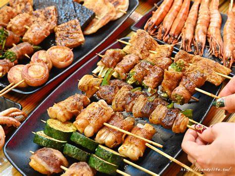 台中│夜燒碳烤，平價串燒，現點現烤，還有大份量蓋飯，營業至凌晨1點半～ 輕旅行